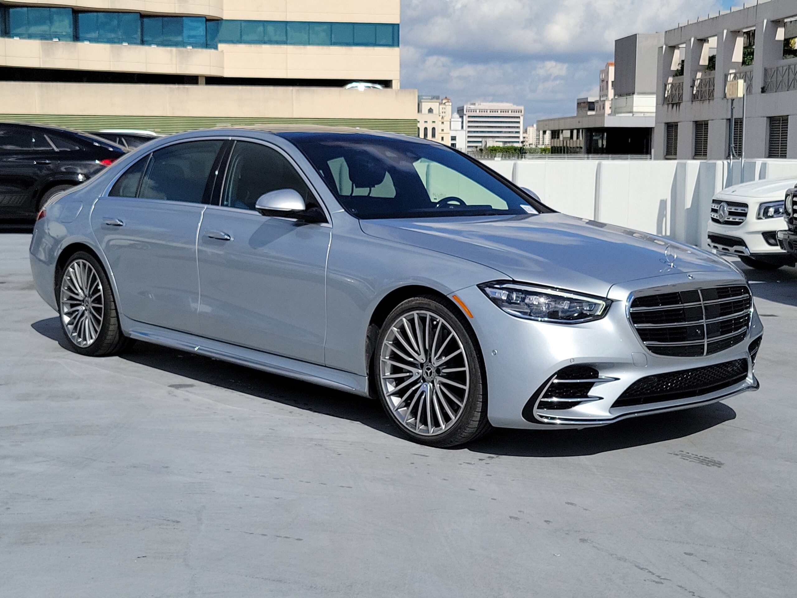 Stunning 2024 Mercedes S 580 Gallery